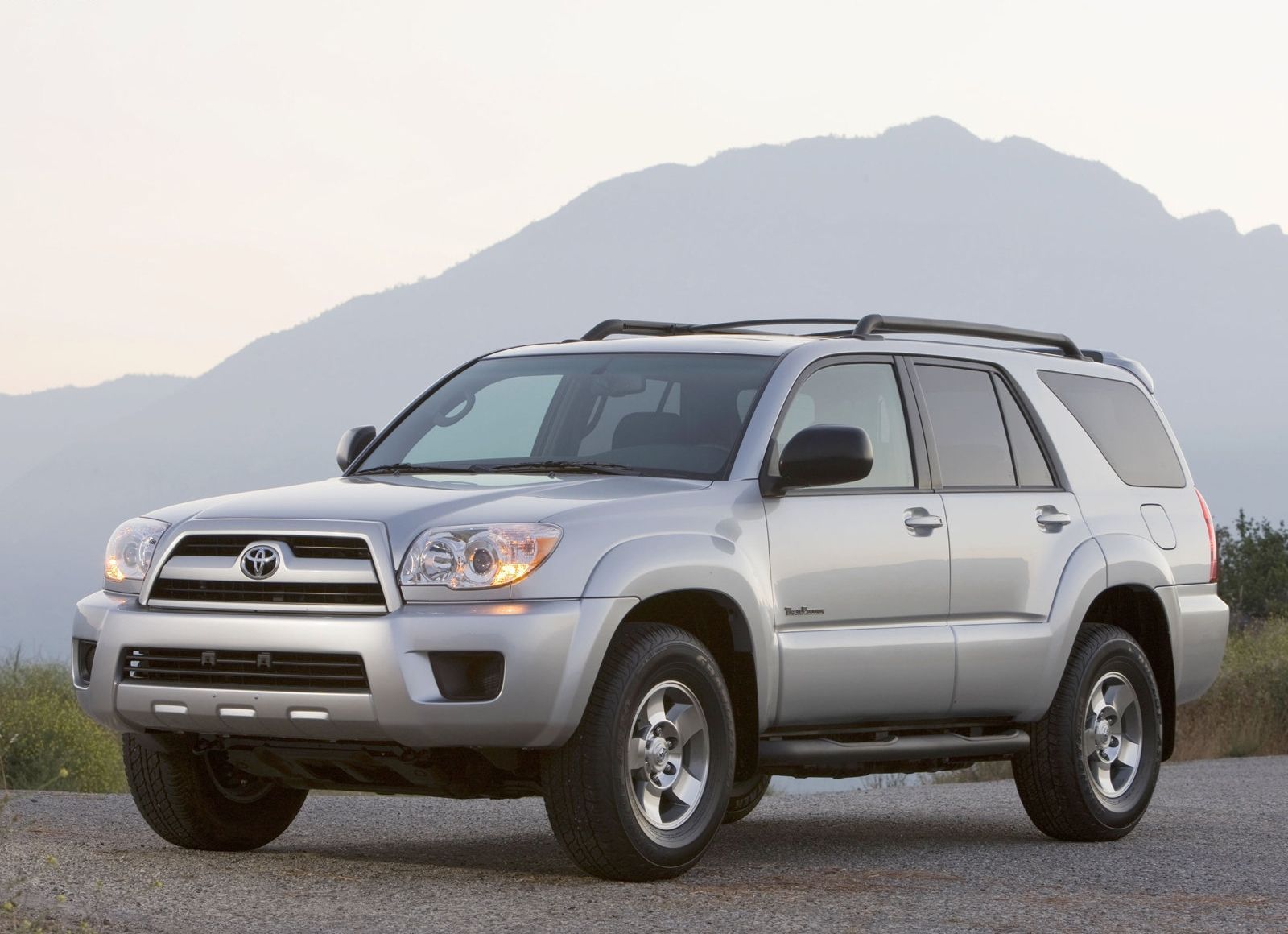 2009 Toyota 4Runner Limited V6 RWD | CarBuzz