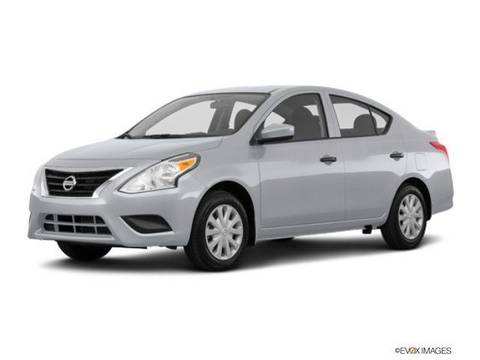 2017 Nissan Versa SV CVT | CarBuzz