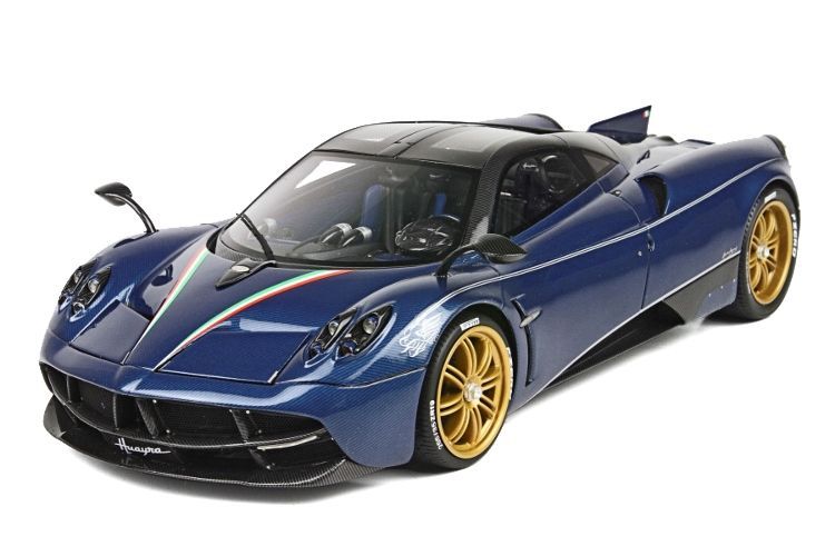 This One-Off Pagani Huayra Is Inspired By The Ocean (And Bad Taste)