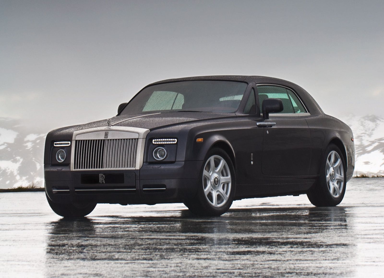 2011 Rolls-Royce Phantom Coupe - Specs & Trims | CarBuzz