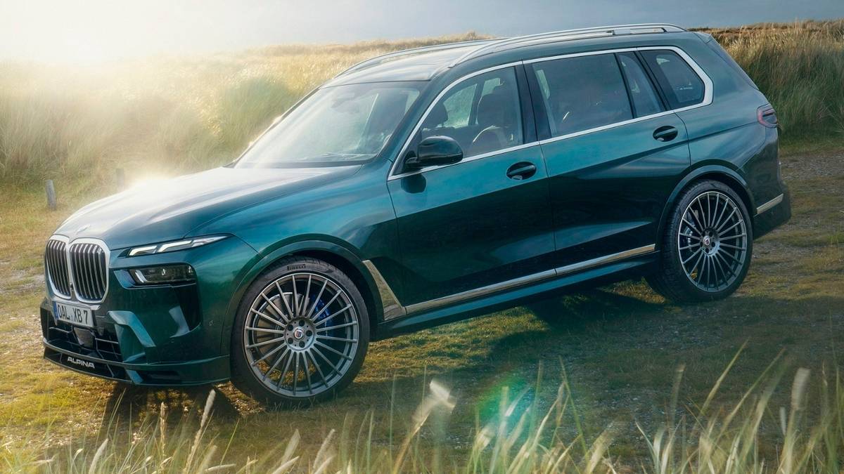 2026 BMW ALPINA XB7 Specs & Trims