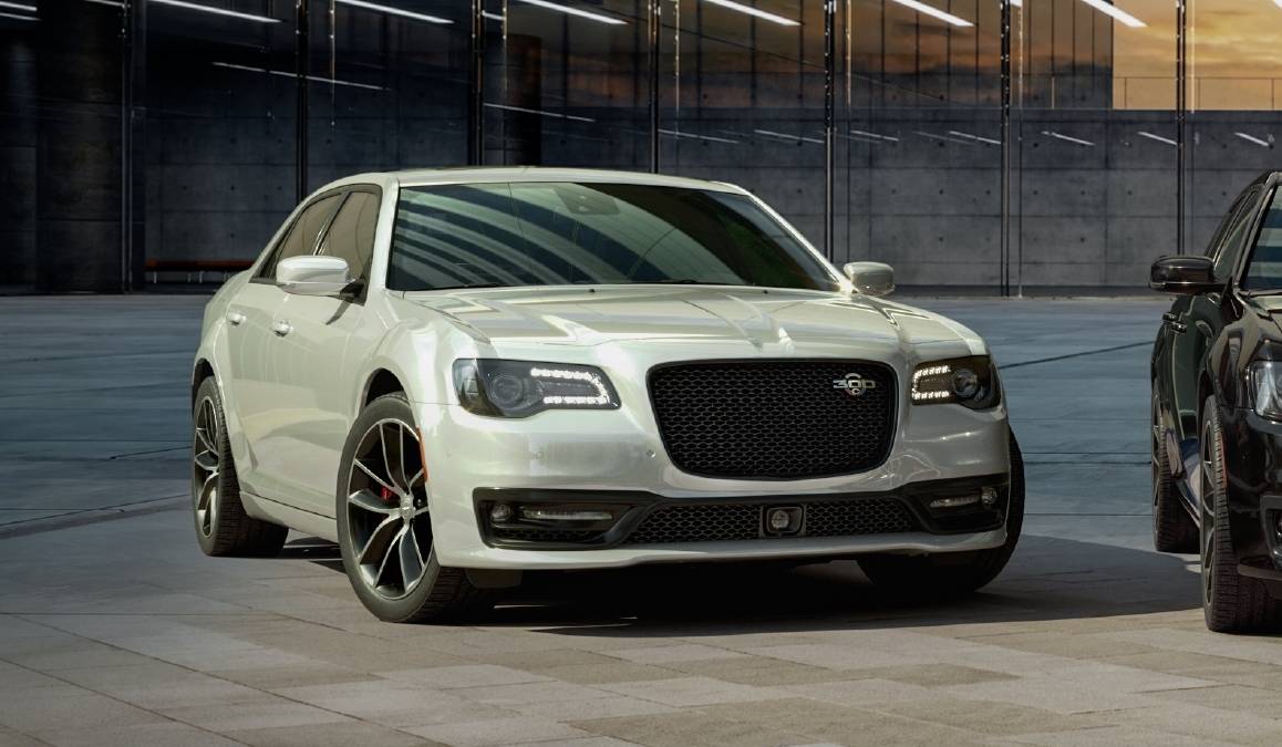 2023 Chrysler 300 Specs & Trims