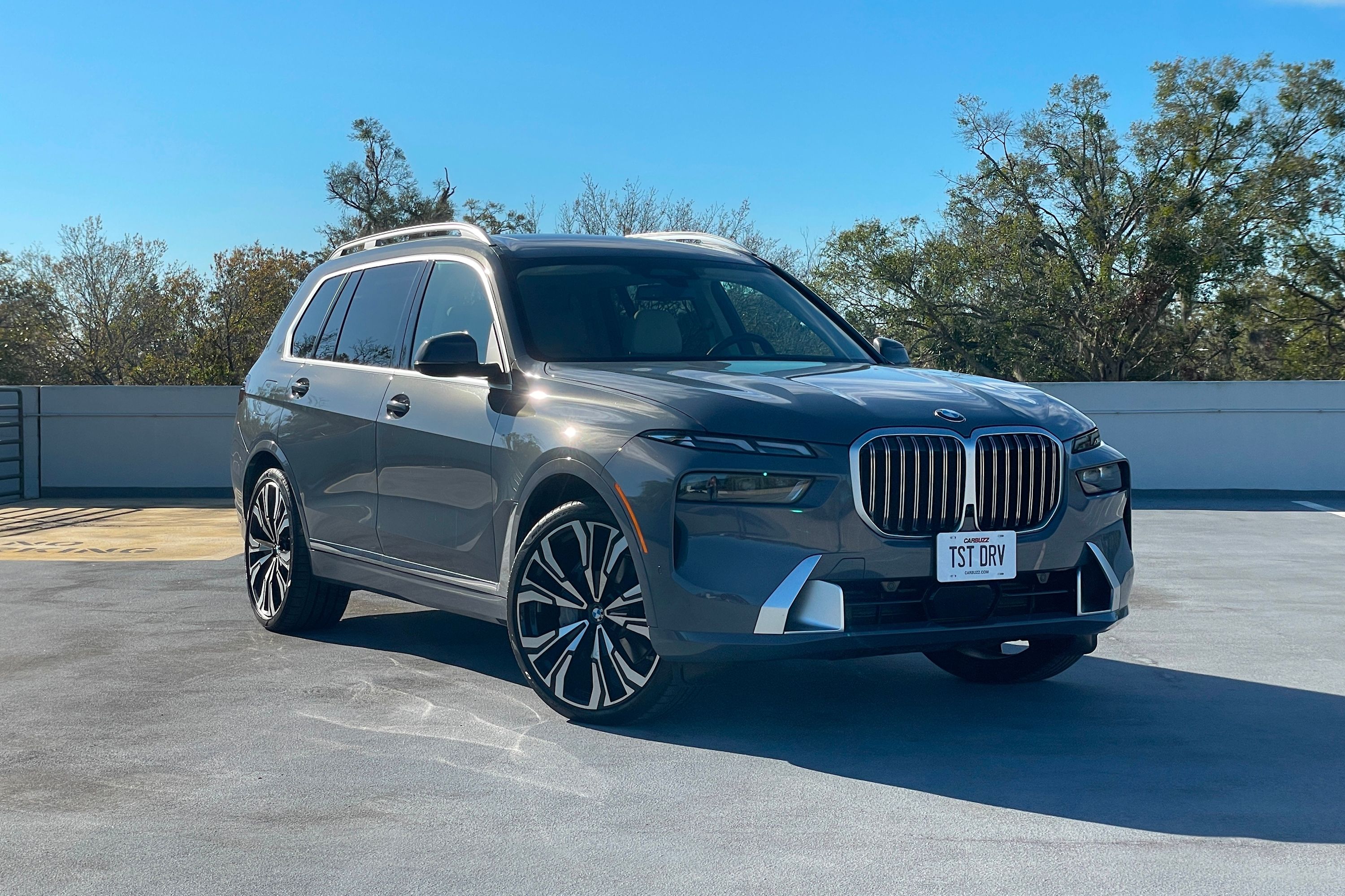 2019 BMW X7 - Review | CarBuzz
