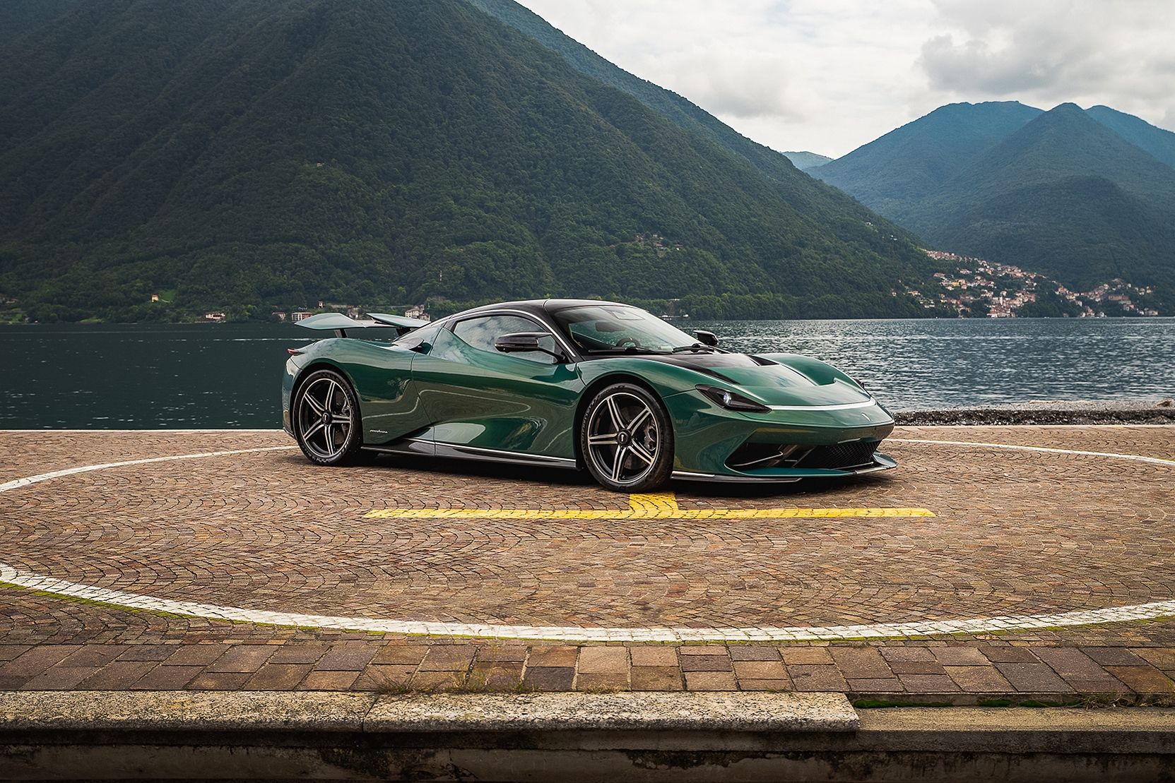 2022 Automobili Pininfarina Battista - Photos Interior | CarBuzz