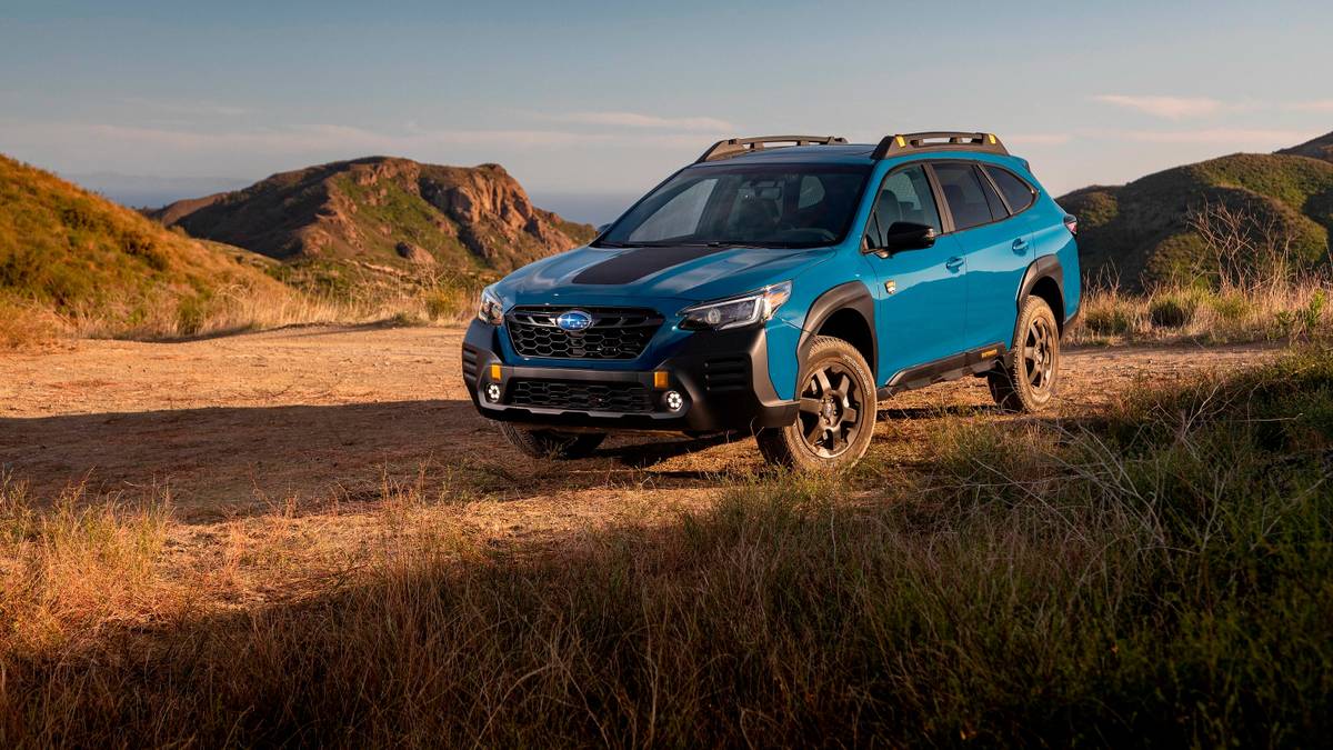2015 Subaru Outback Exterior Photos