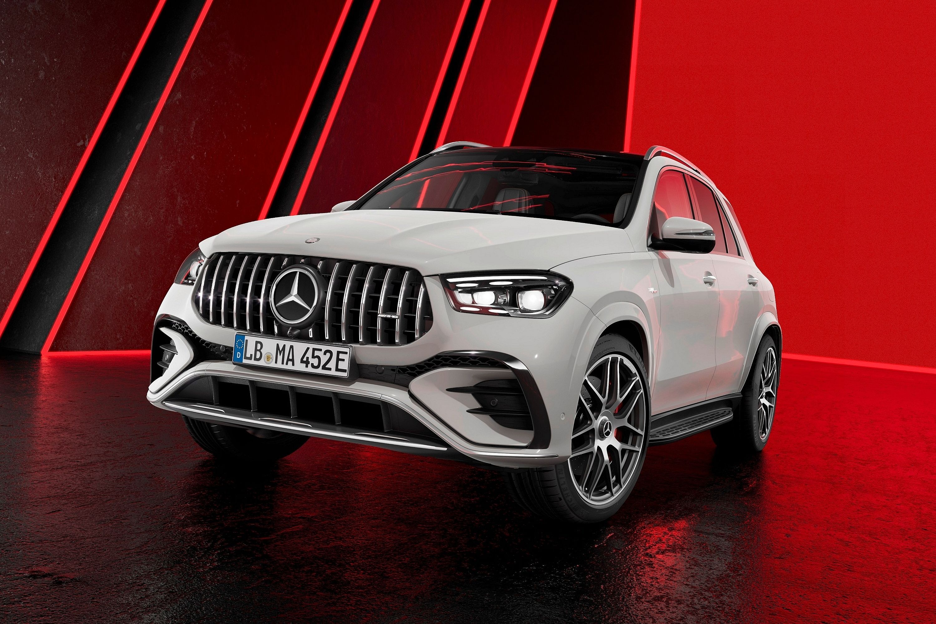 2026 Mercedes-Benz AMG GLE 53 Hybrid SUV - Review | CarBuzz