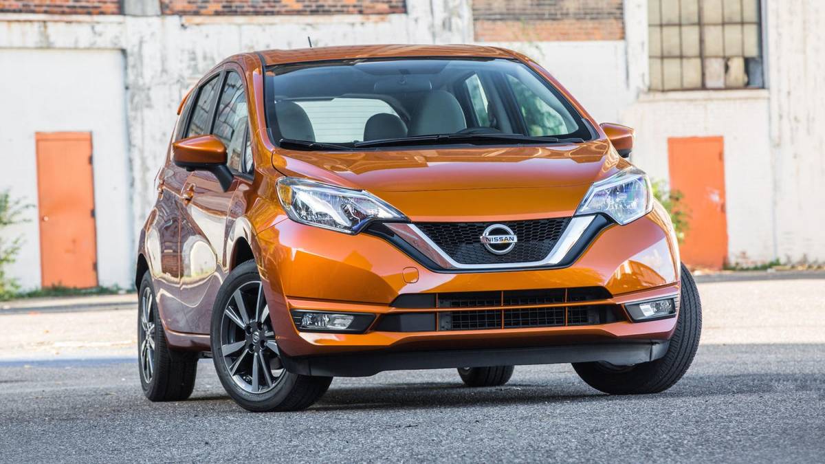 2018 Nissan Versa Note Interior Photos