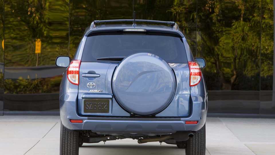 2009 Toyota RAV4 Pricing, Photos & Specs