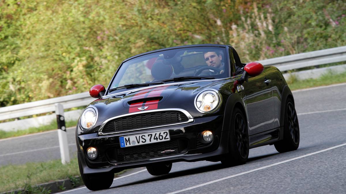 2015 Mini John Cooper Works Roadster Specs & Trims