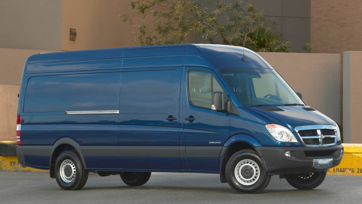 2007 Dodge Sprinter Cargo Van - Photos Interior | CarBuzz