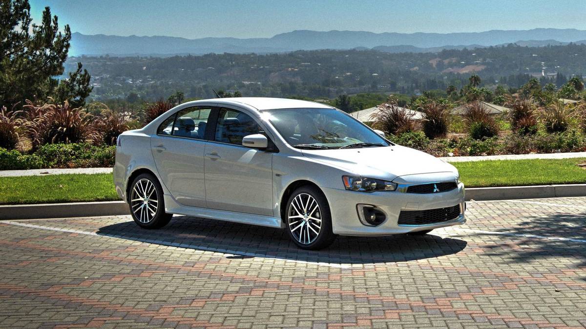 2008 Mitsubishi Lancer Sedan Specs & Trims