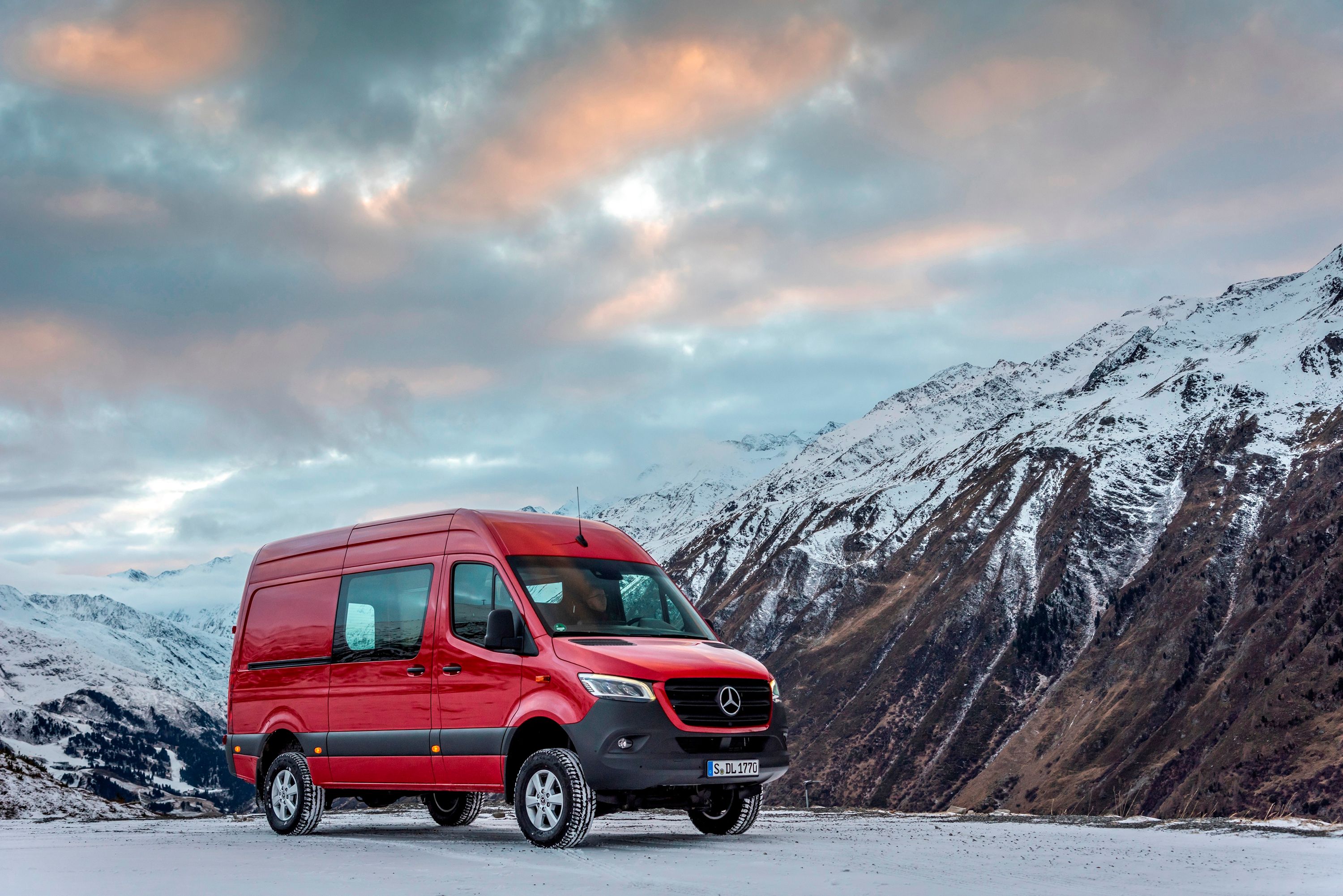 2019 Mercedes-Benz Sprinter Crew Van - Review | CarBuzz
