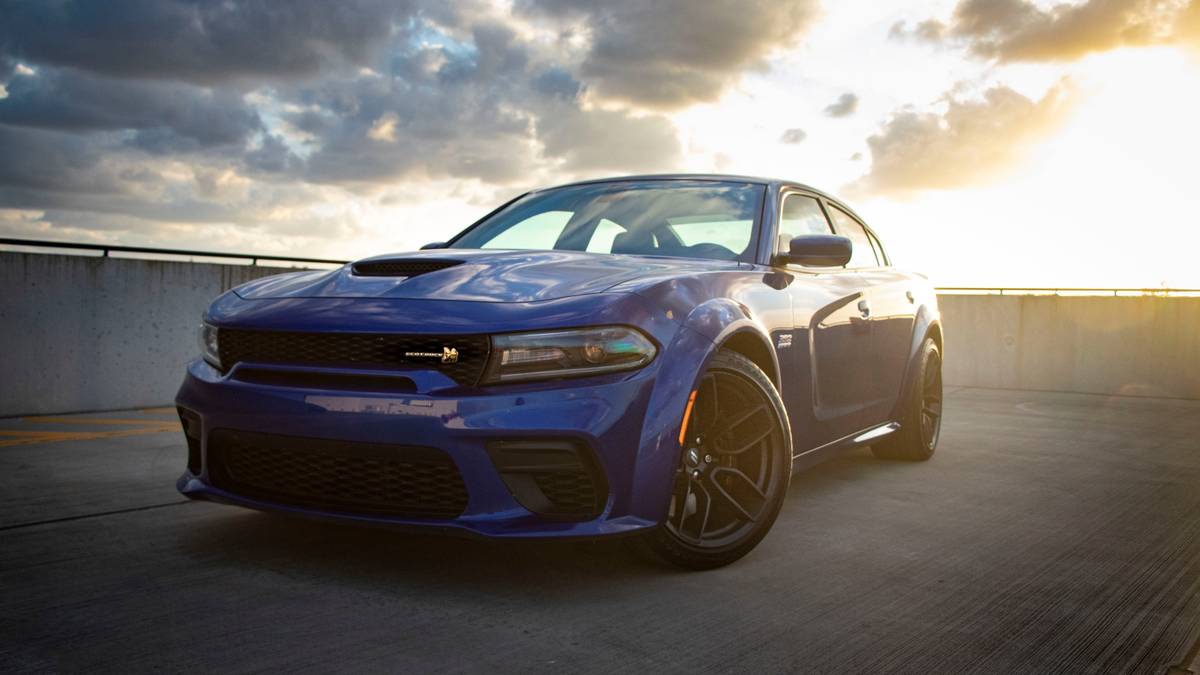 2012 Dodge Charger Pricing, Photos & Specs
