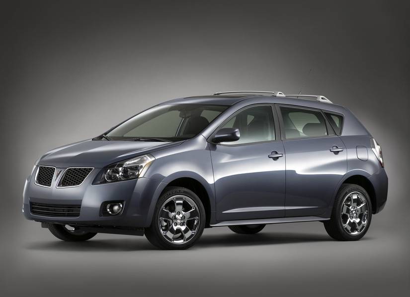 2010 Pontiac Vibe Pricing, Photos & Specs