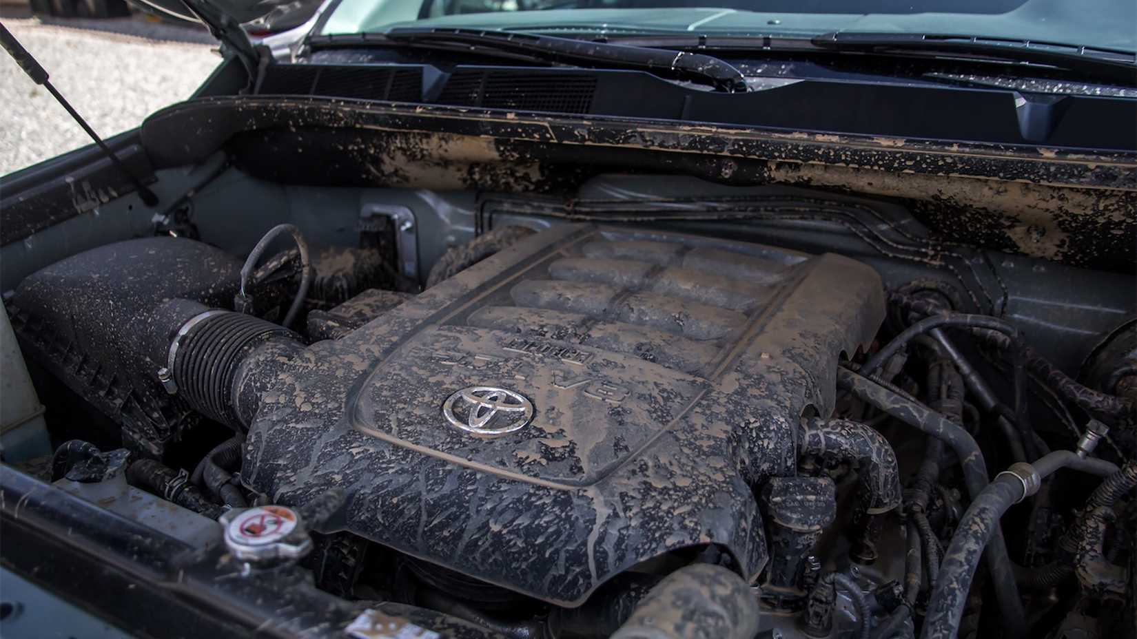 Toyota's UR V8 Family Gave The Tundra Million-Mile Capability