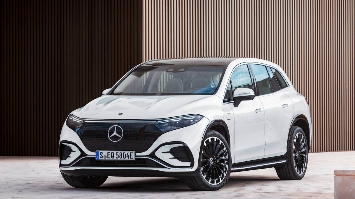 2026 Mercedes-Benz EQS SUV Specs & Trims