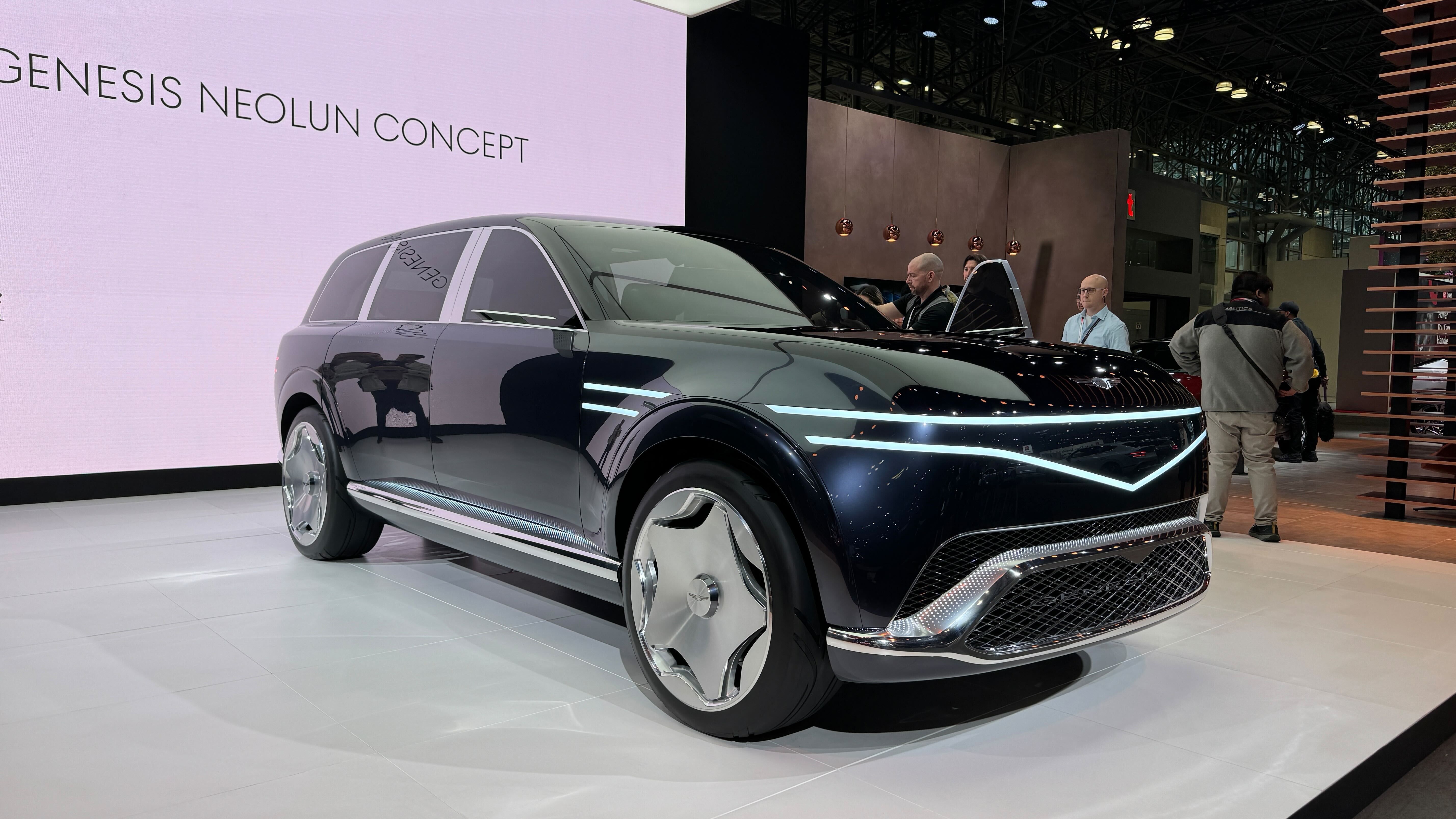 Genesis GV90 Goes All-In On Concept Interior