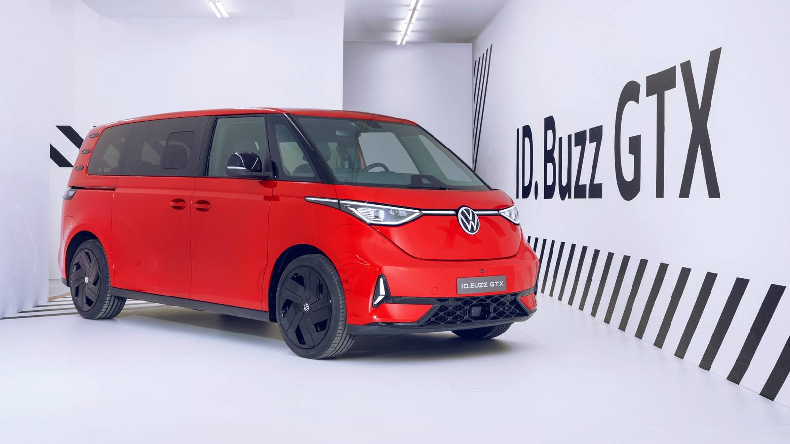 Volkswagen ID. Buzz GTX Debuts As Sporty Electric Van With 335 HP