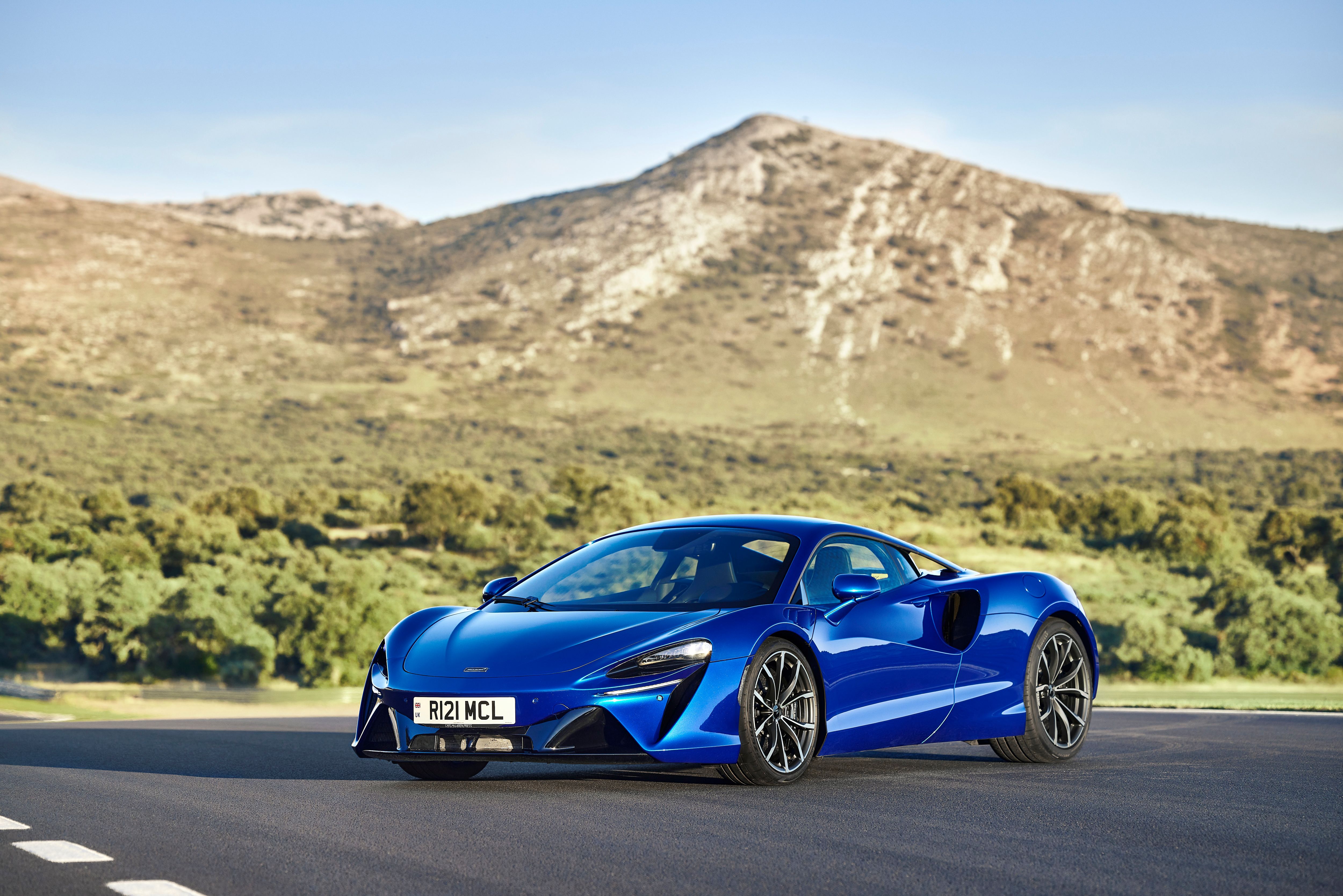 10 Great Cars With V6 Engines