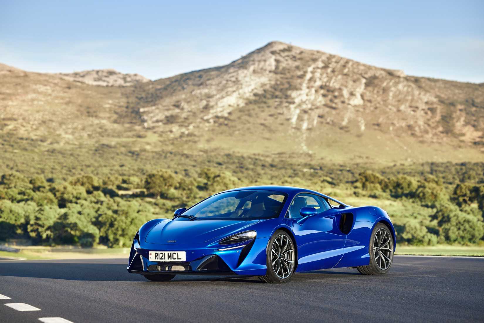 10 Great Cars With V6 Engines