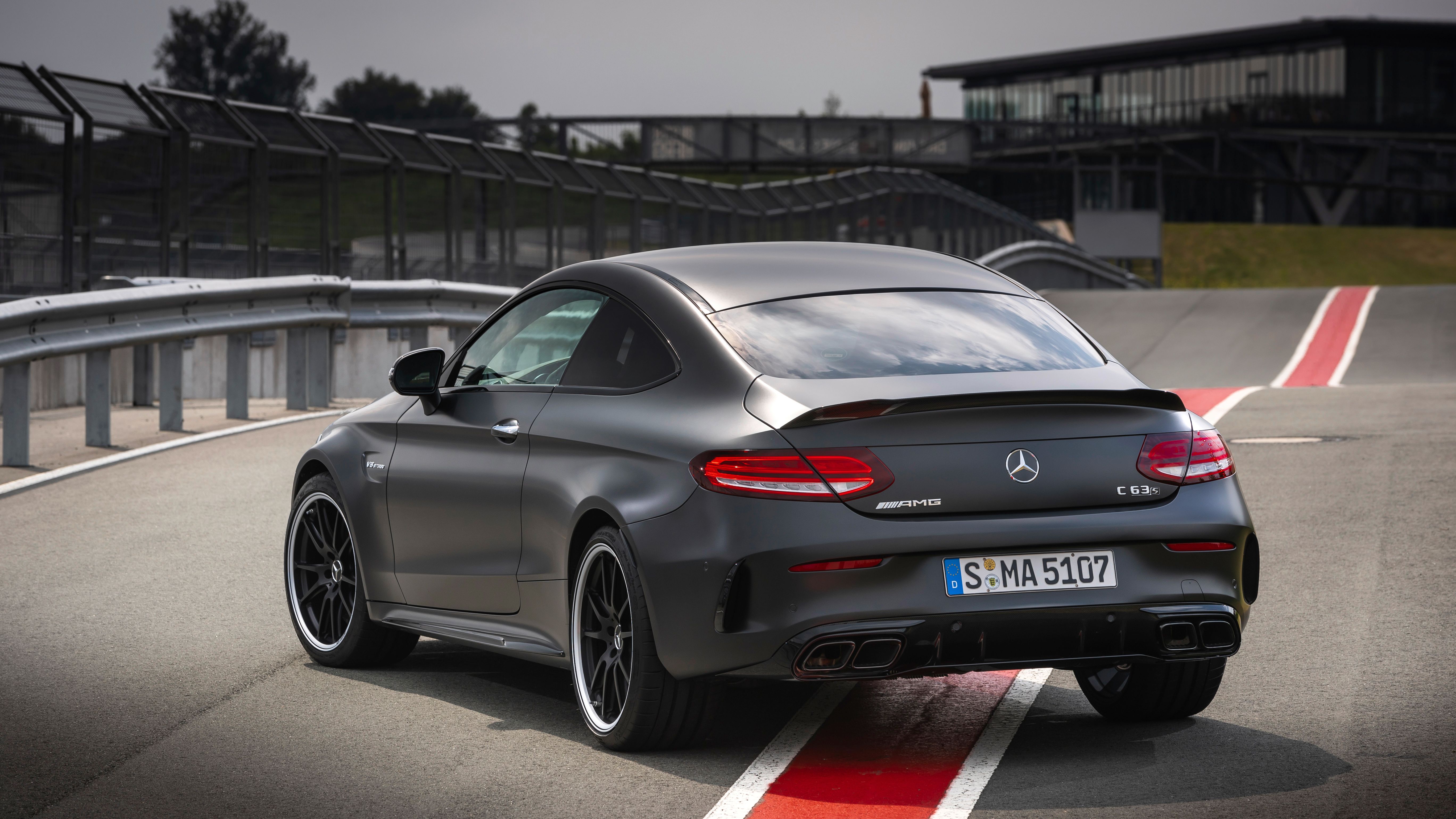 10 Fast Cars With 500 HP