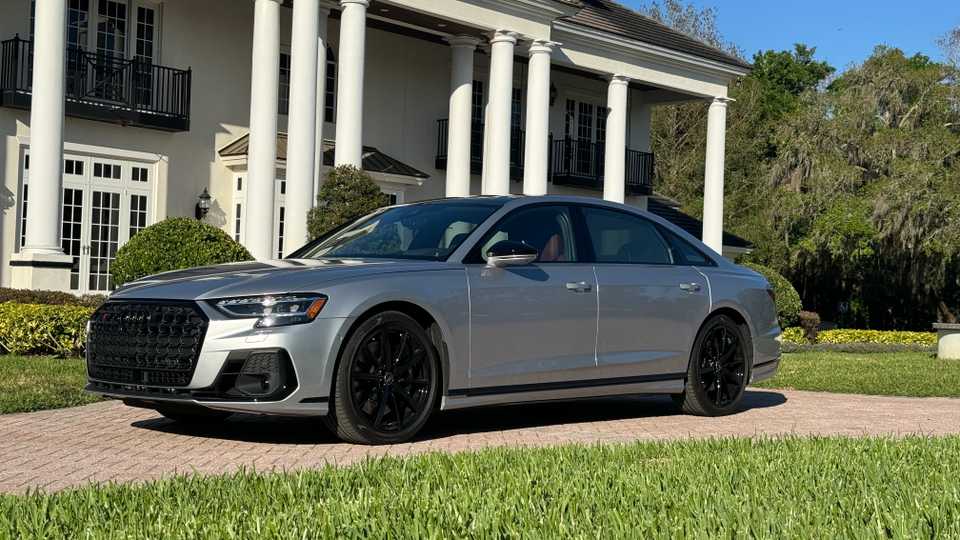 2024 Audi S8 Pricing, Photos & Specs