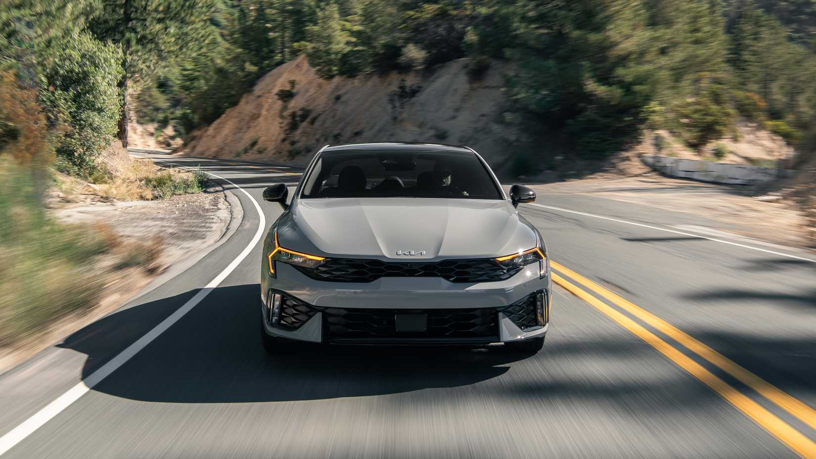 2025 Kia K5 Remains A Mid-Size Sedan Bargain