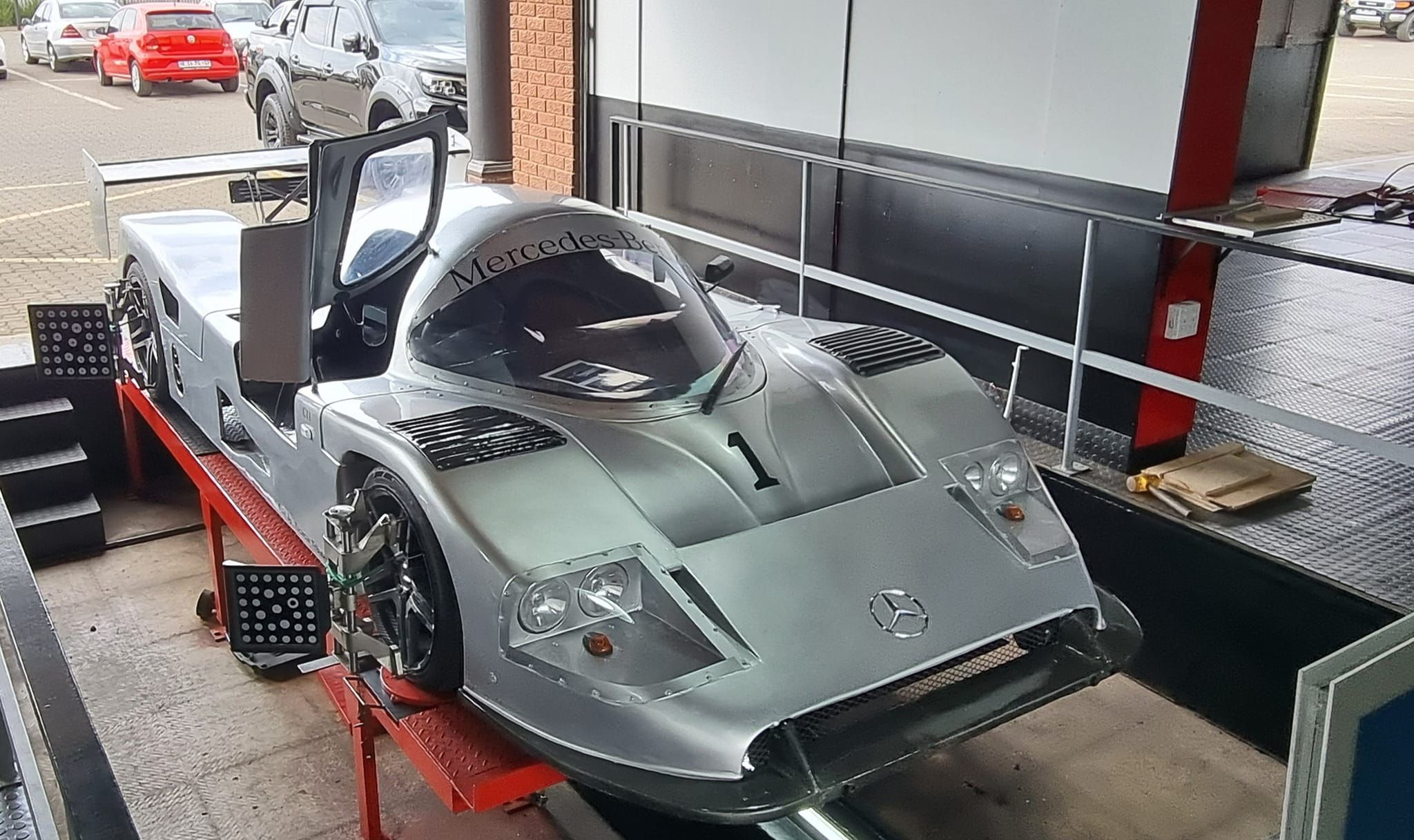 Mercedes-Benz C11 Replica Took 18 Months To Build