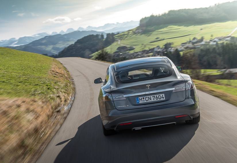 Luminar Is Selling Tesla Millions Of Dollars Of LiDAR Equipment And No ...