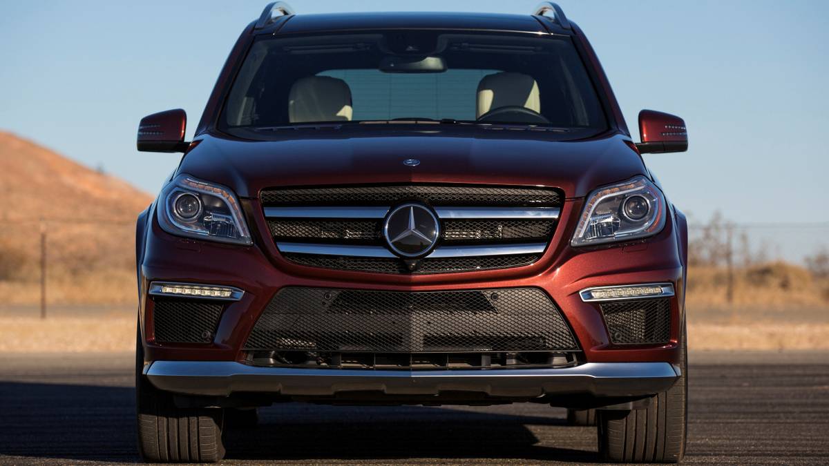2015 Mercedes-AMG GL63 Pricing, Photos & Specs