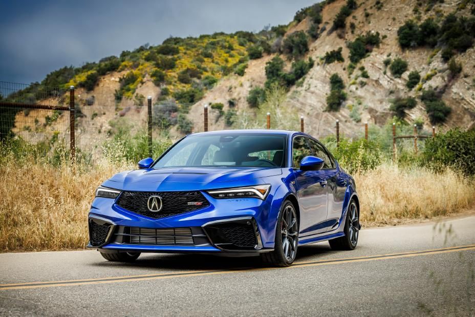 10 Great Cars With 300 HP: The Horsepower Sweet Spot
