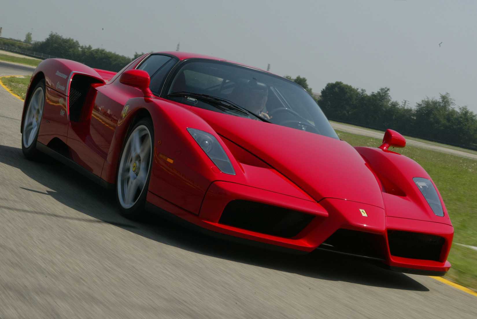 Pirelli Is Making New Tires For The Ferrari Enzo and F40