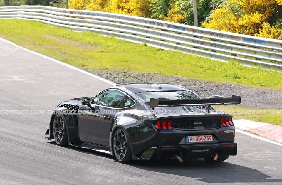SPIED: Ford Mustang GTD Mega Gallery Shows Nürburgring Lap Time Prep