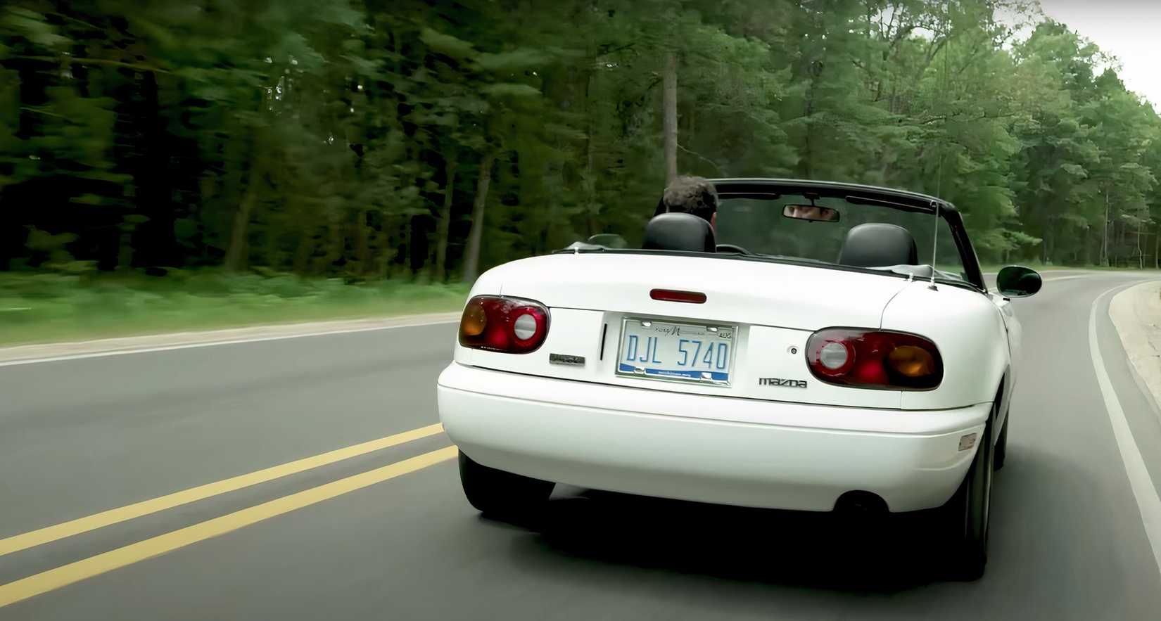 First-Gen Mazda MX-5 Miata: Pop-Up Headlights And 9 Other Features That ...