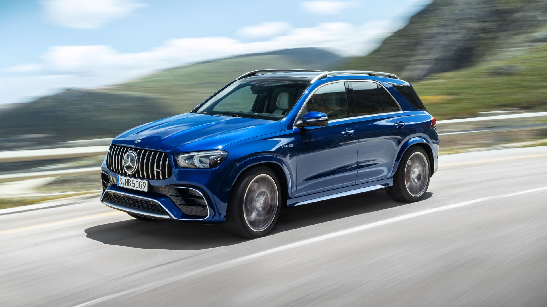 The Most Powerful V8 SUVs You Can Buy In 2024