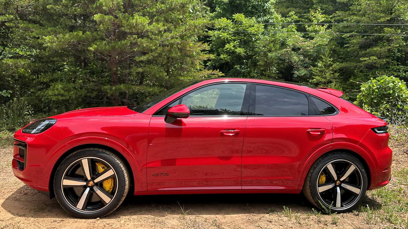 There's a reason the Porsche Cayenne upholds the performance SUV ...