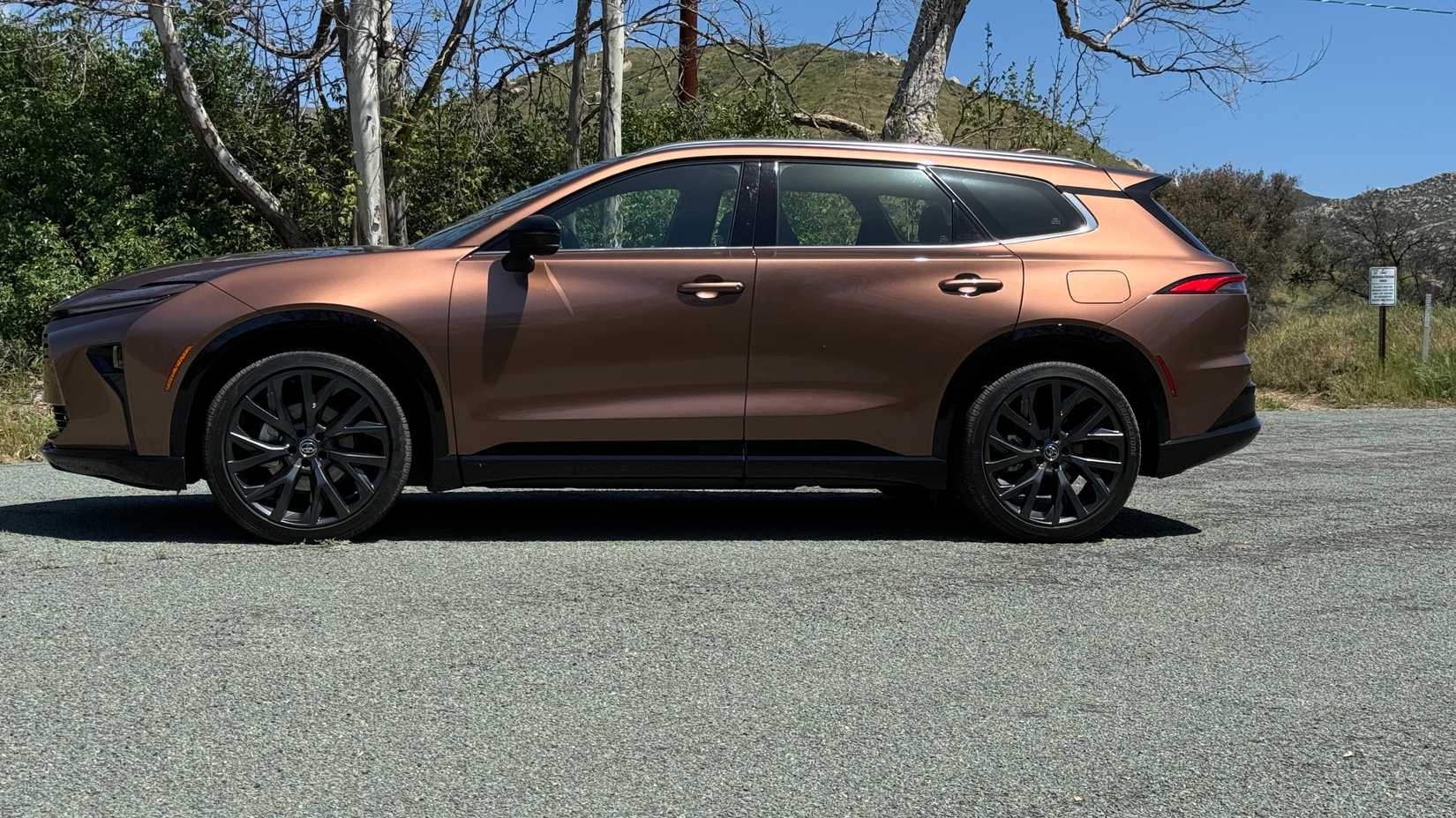 Toyota's Crown Signia SUV Shows Other Automakers How It's Done