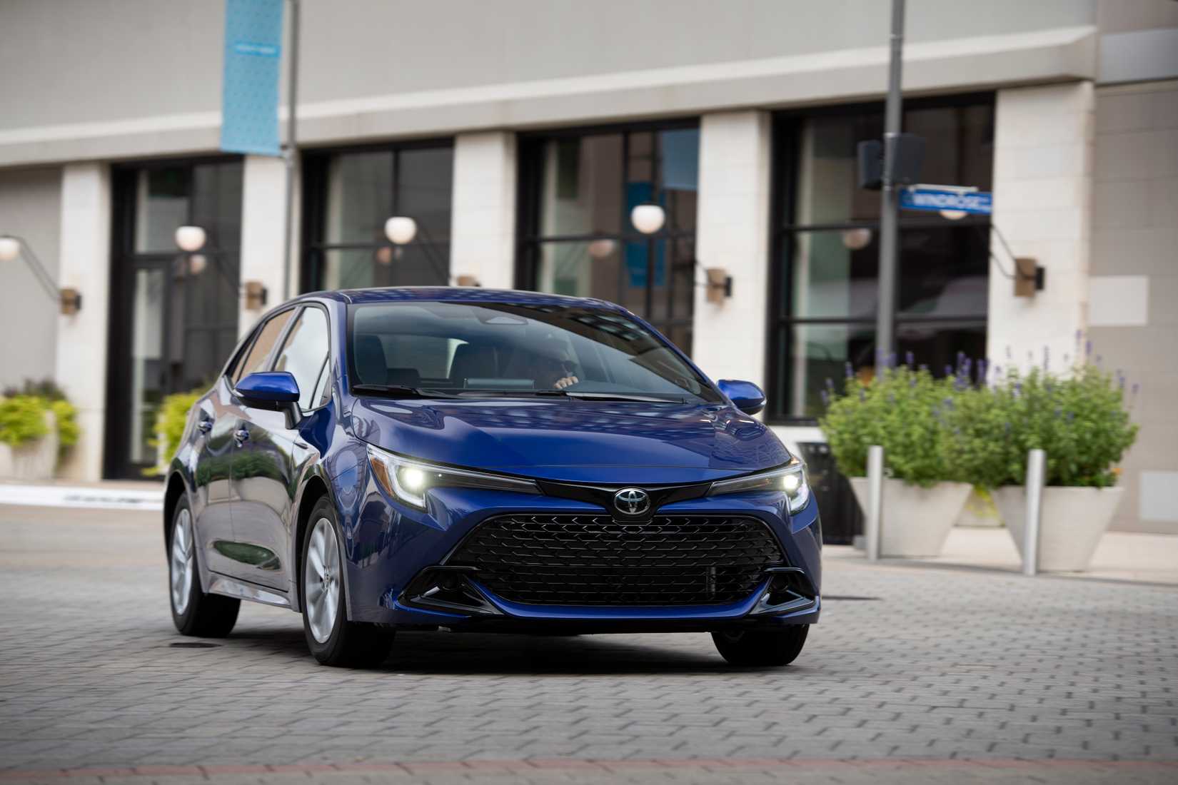2025 Toyota Corolla Hatchback Pricing, Photos & Specs