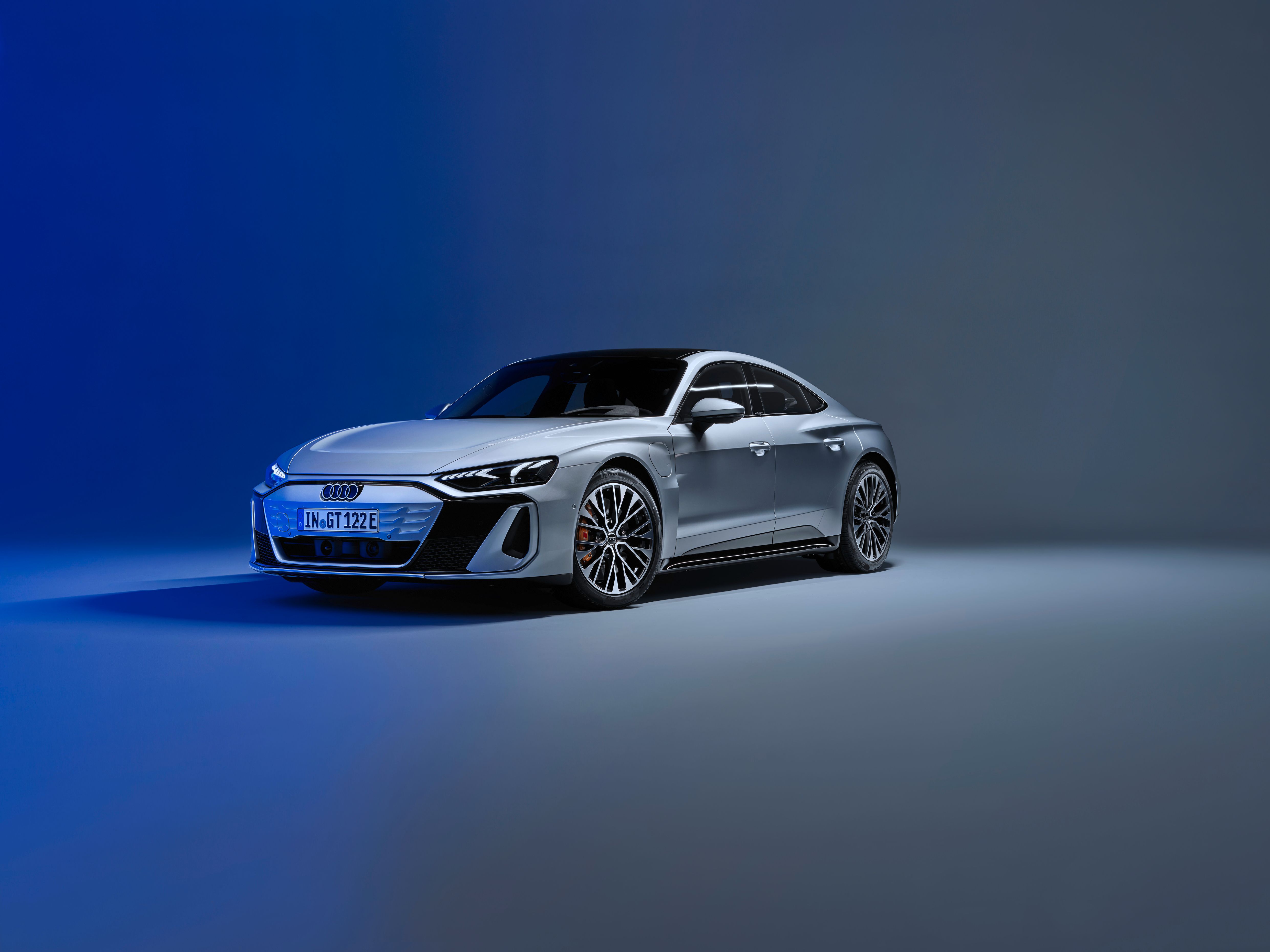 Audi e tron gt build and price store