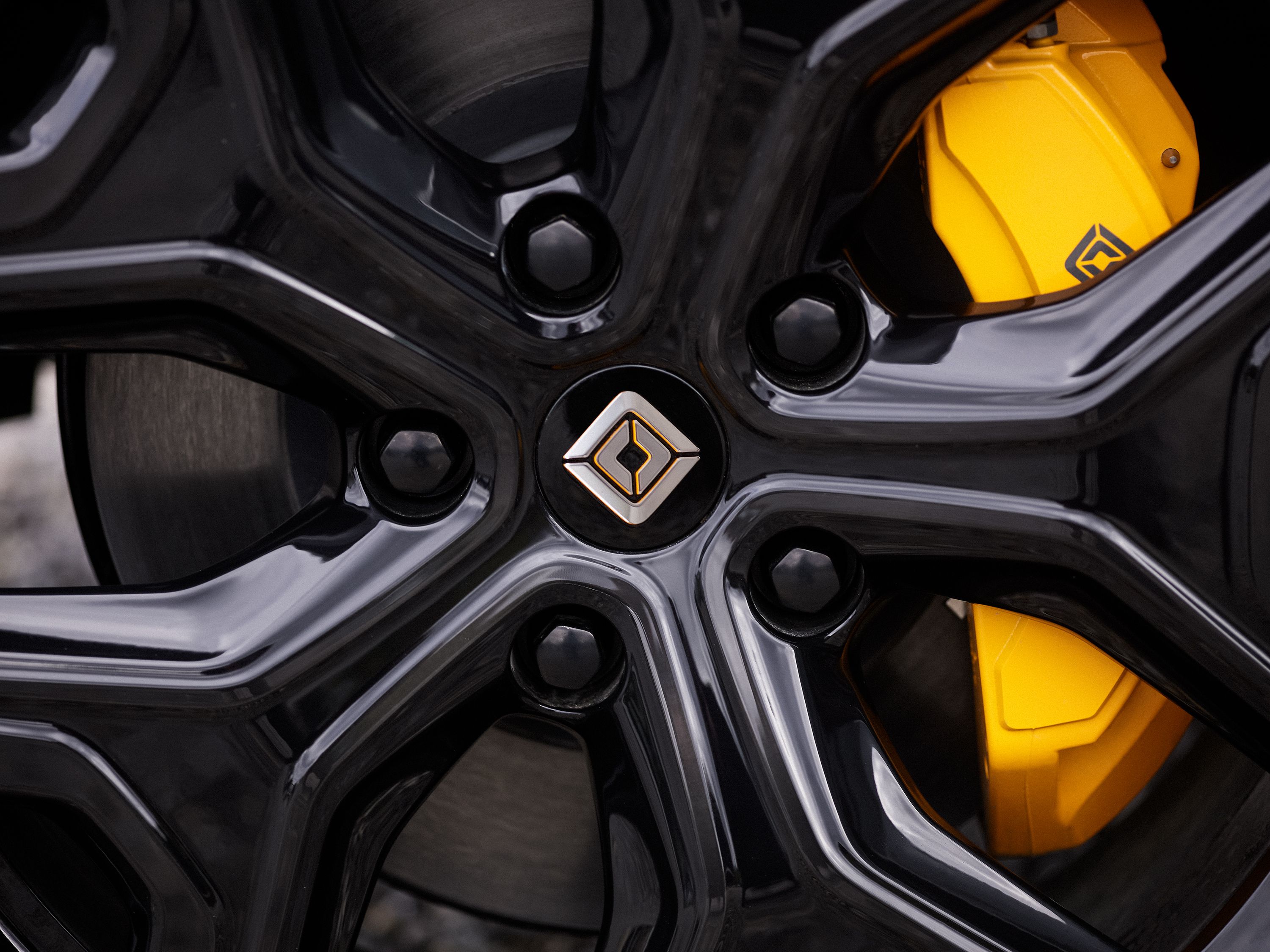 2025 Rivian R1S First Drive Review: More Power, More Options