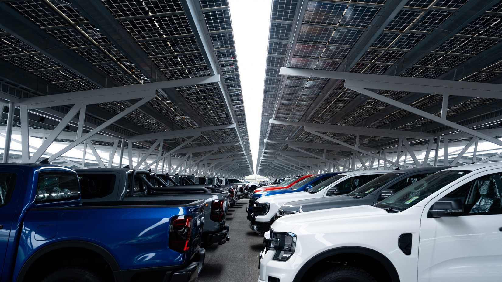 Ford Turns Parking Lots Into Solar Power Generators
