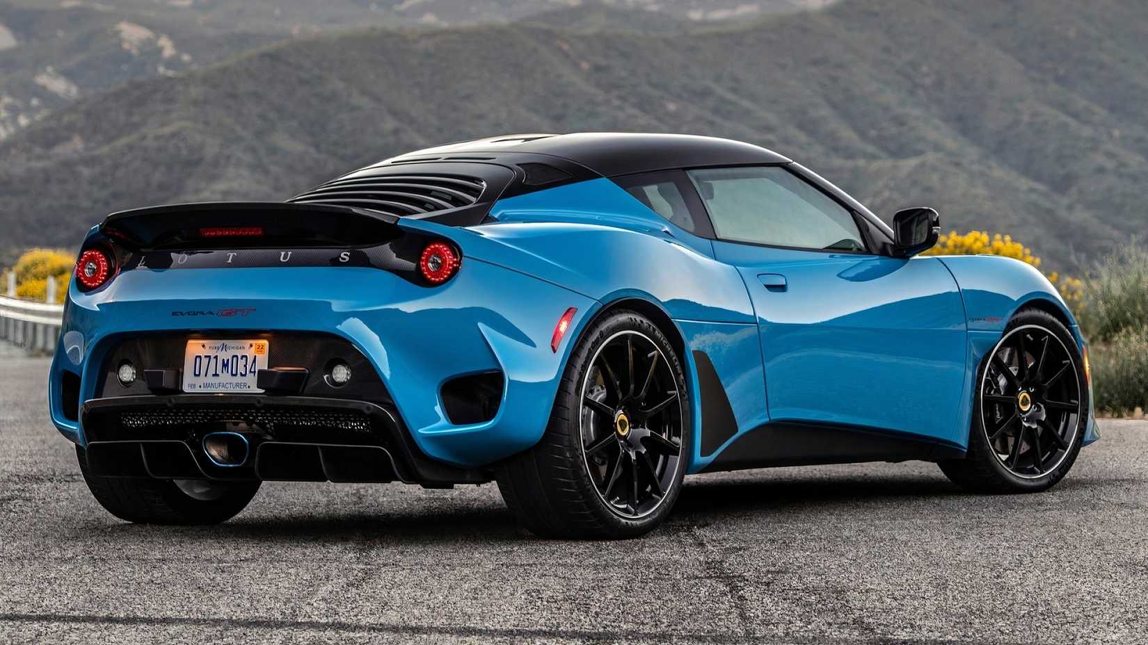 Lotus Evora: The Mid-Engined Sports Car With Toyota V6 Power