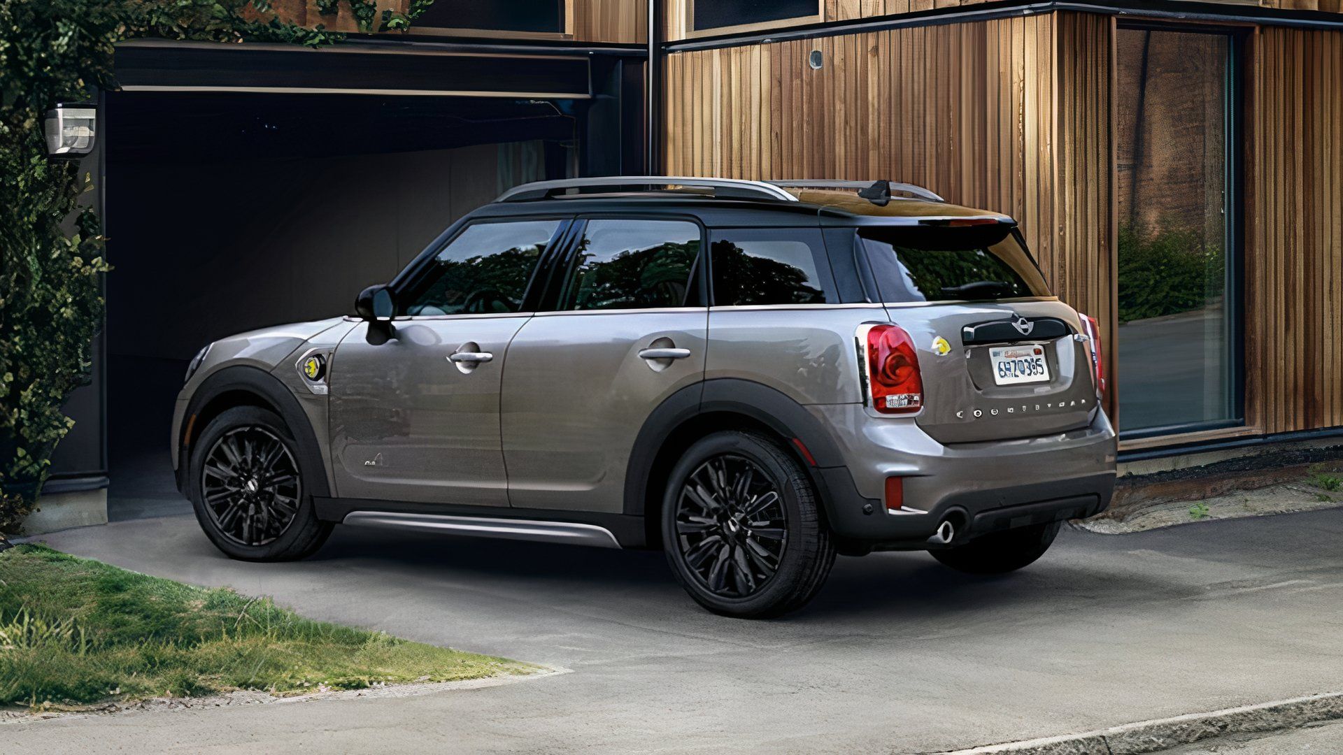 10 Most Reliable Plug-in Hybrid SUVs For Less Than $50,000