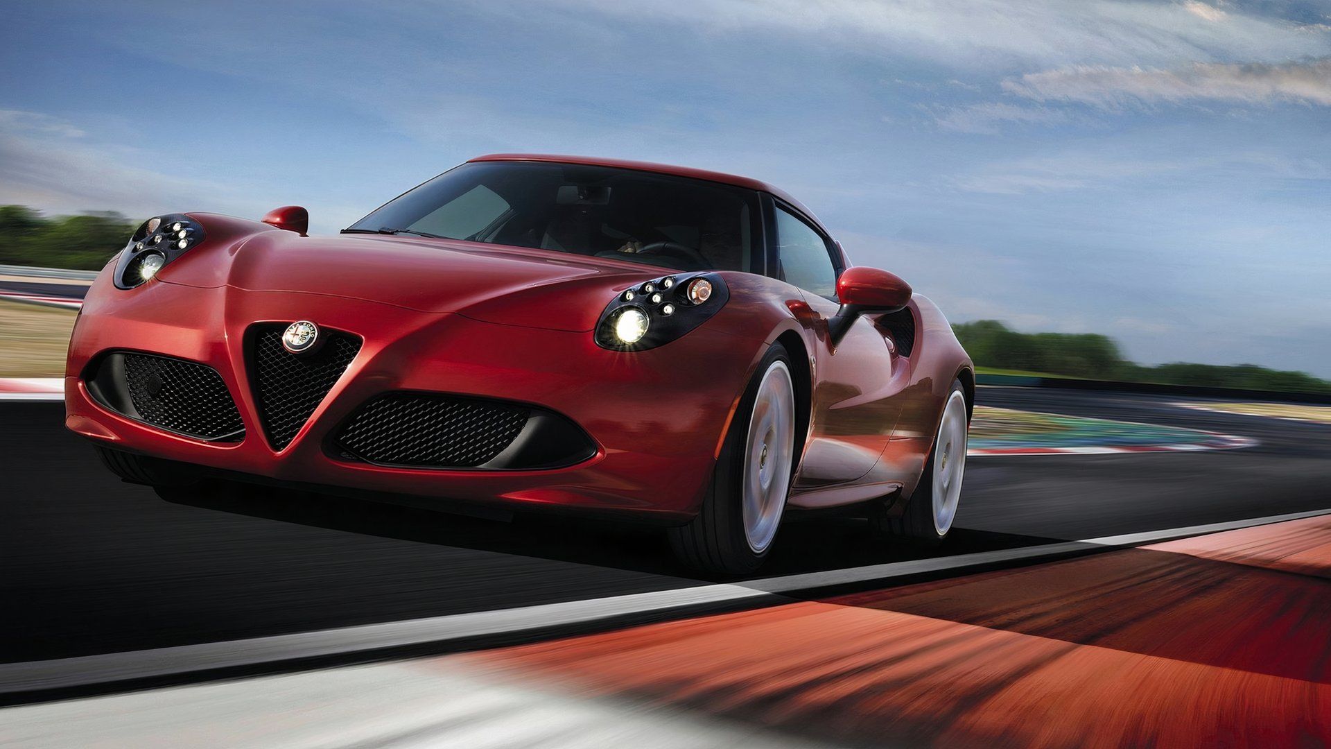 10 Red Sports Cars That Shouldn’t Be Painted Any Other Color