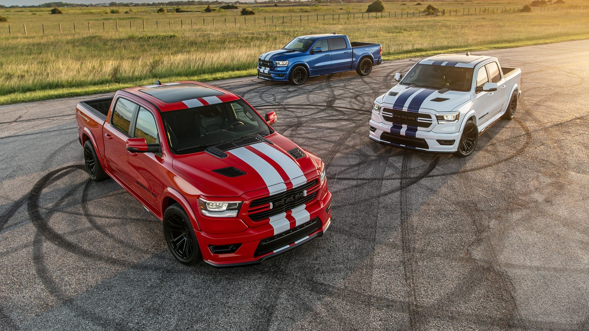 Last Hemi V8-Powered Ram 1500 Turned Into Viper-Inspired Supertruck