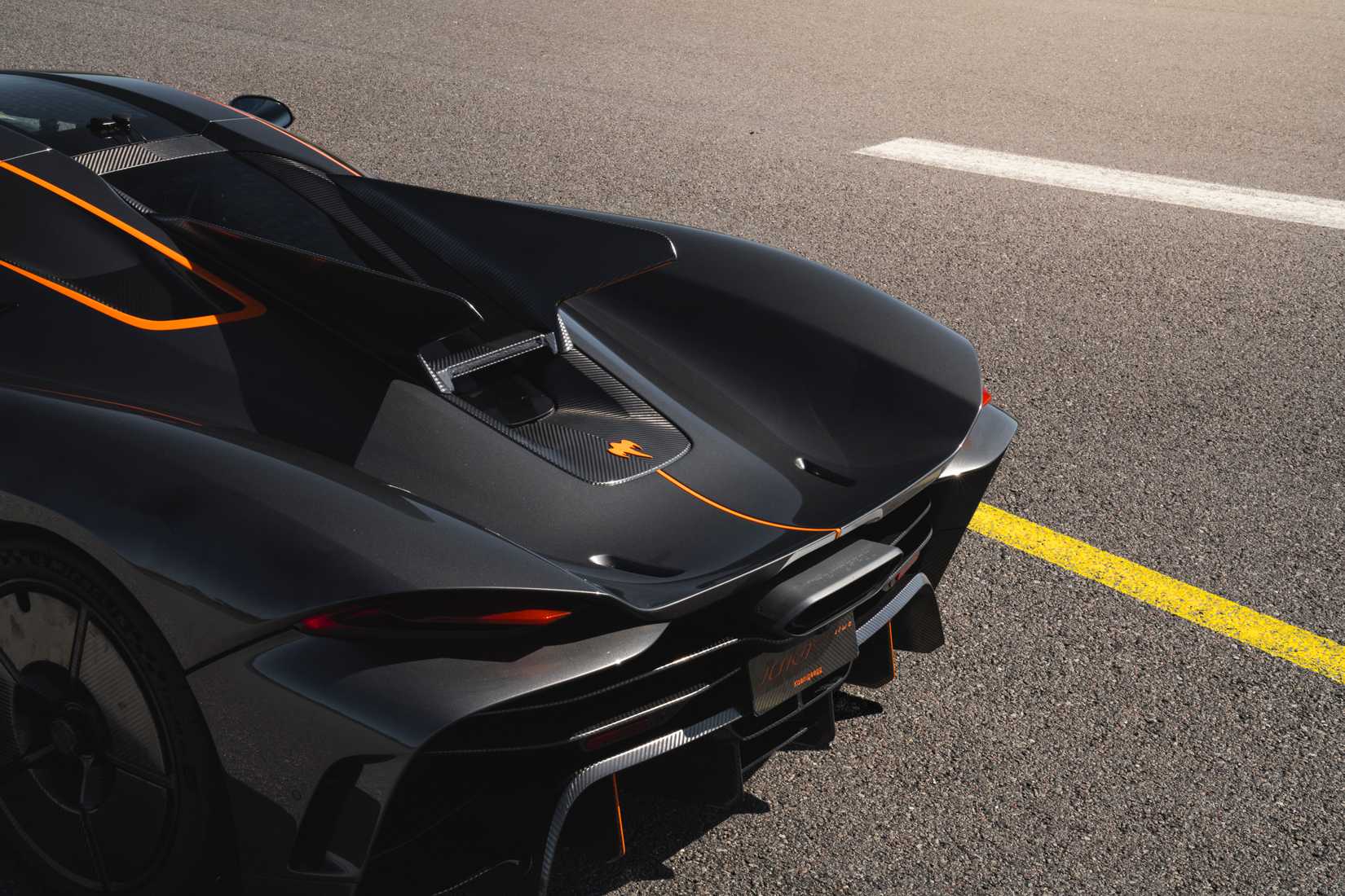 Koenigsegg Shatters 4 Acceleration And Speed Records: Your Move Bugatti