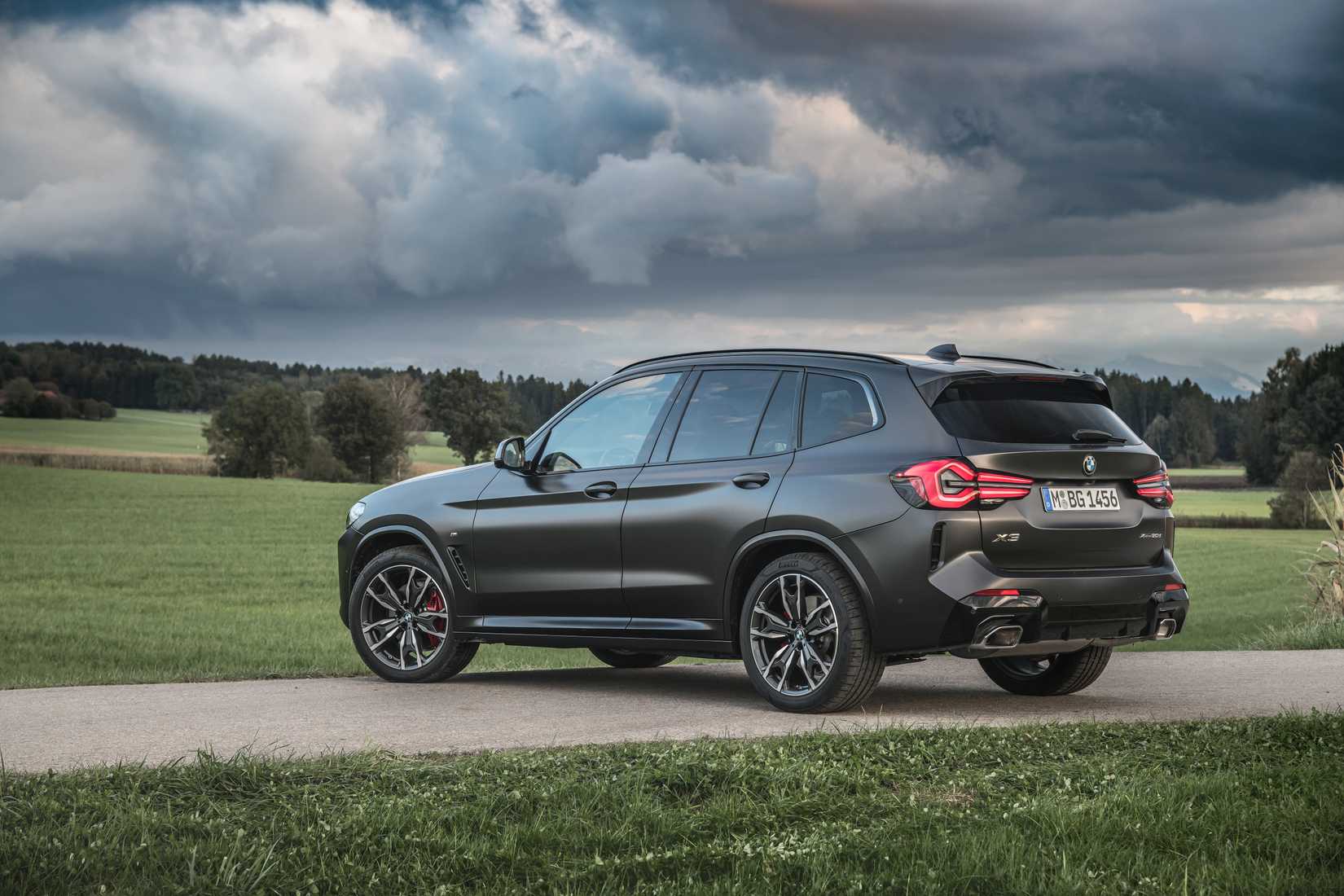Hundreds Of Thousands Of BMW X3s Have A Dangerous Flaw