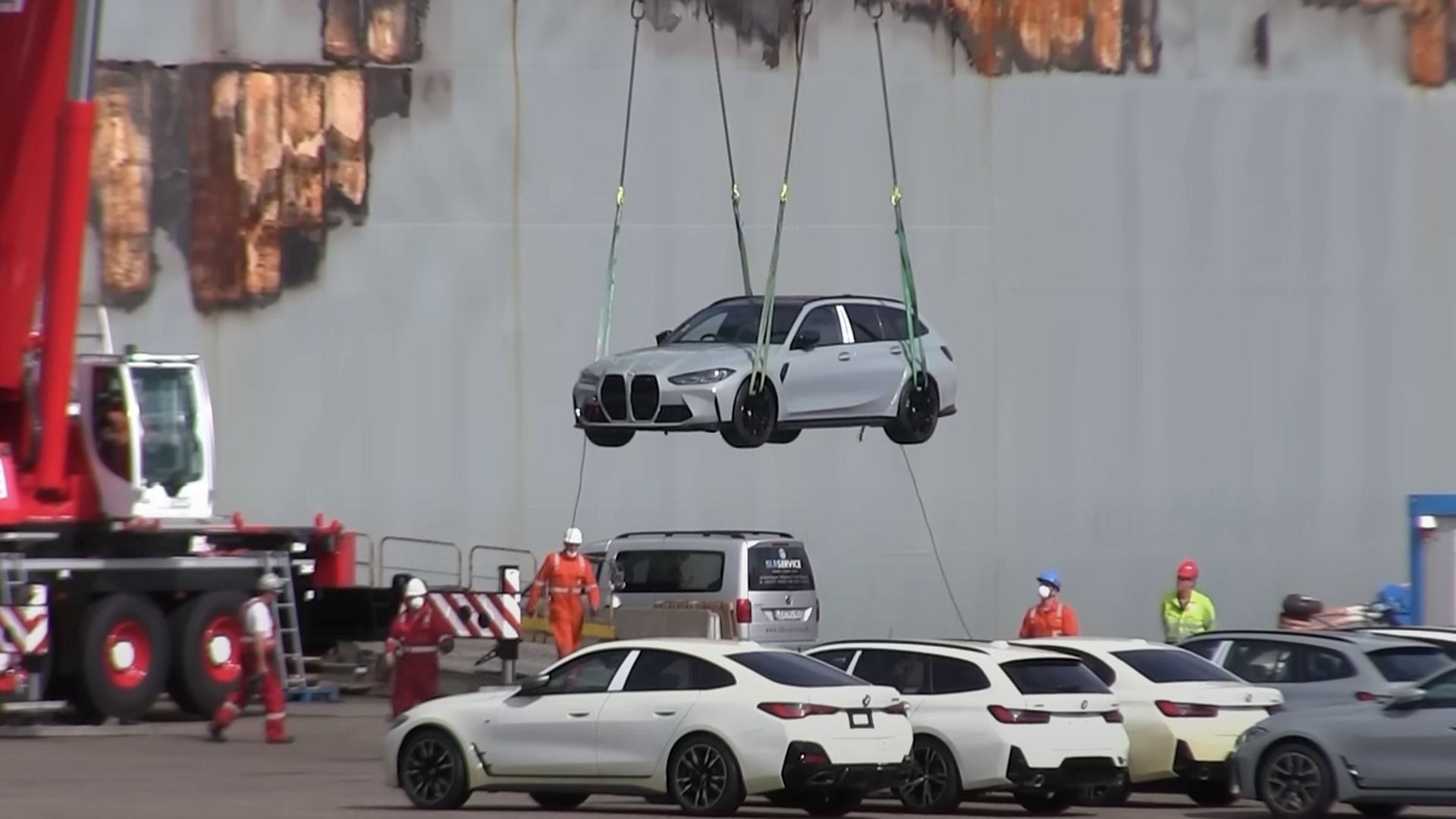 BMW Desperate To Stop 300 Of Its Cars From Being Sold BMW Desperate To Stop 300 Of Its Cars From Being Sold