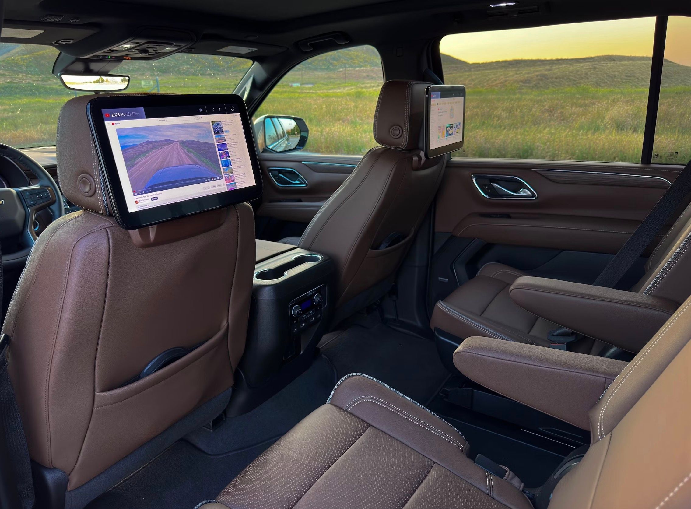 Best 9-Seater SUVs for 2024 | 9-Passenger SUVs | CarBuzz