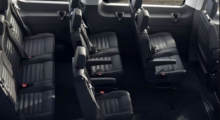 Best Passenger Vans | 2025 Ratings | CarBuzz